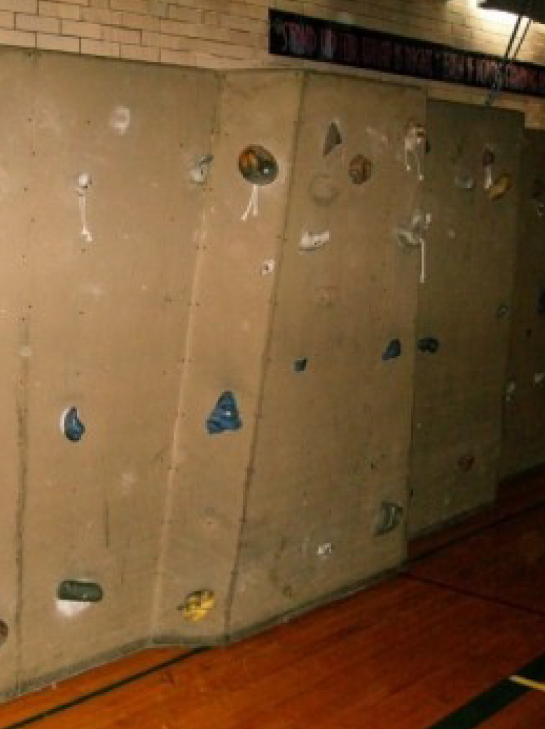 Traverse Walls - Fourth Cliff Adventures
